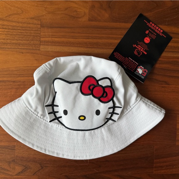 Hello Kitty | Accessories | Hello Kitty Giants White And Red Bucket Hat ...